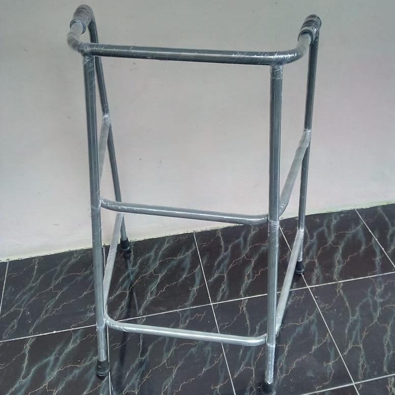 Jual Walker alat bantu jalan lokal dari Allin One Alkes | Goalkes